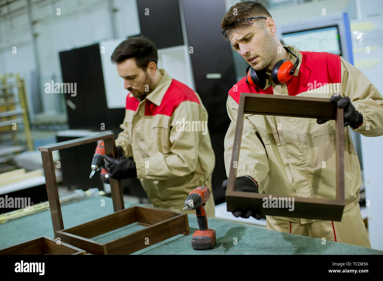 Furniture assembly factory hi-res stock photography and images - Alamy