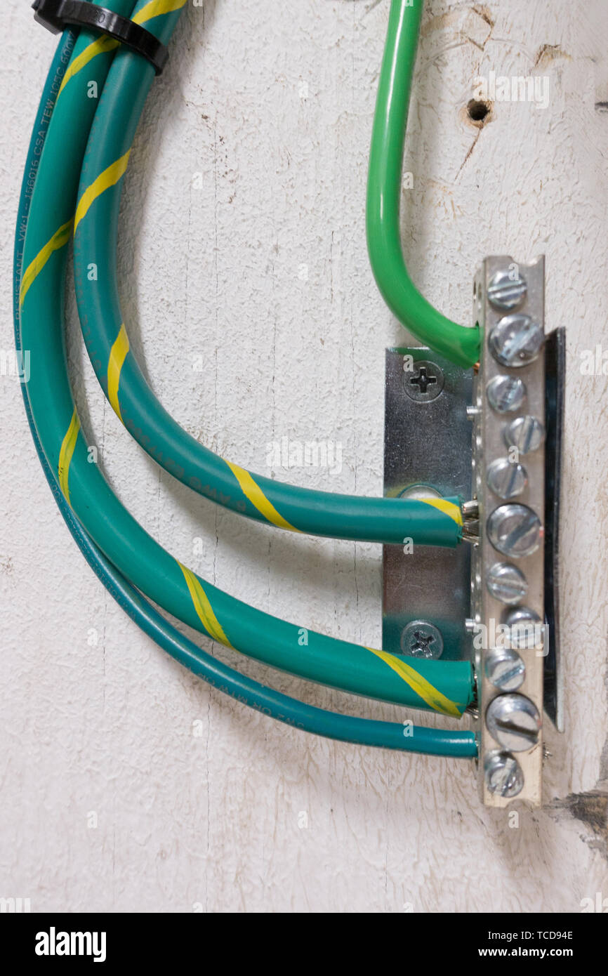 Ground wires on grounding bus Stock Photo - Alamy