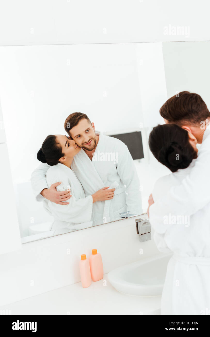 Kissing mirror hi-res stock photography and images - Alamy