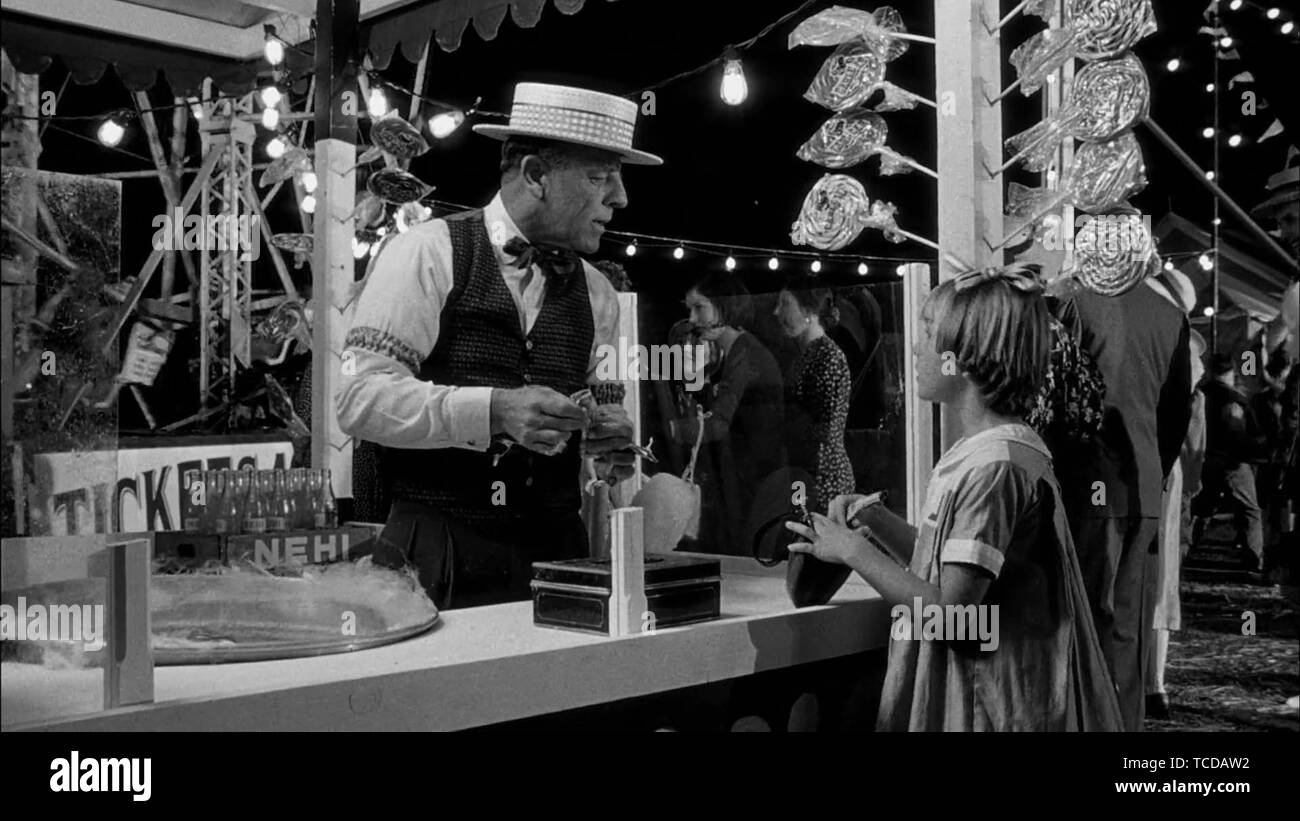 Tatum o’neal paper moon oscar hi-res stock photography and images - Alamy