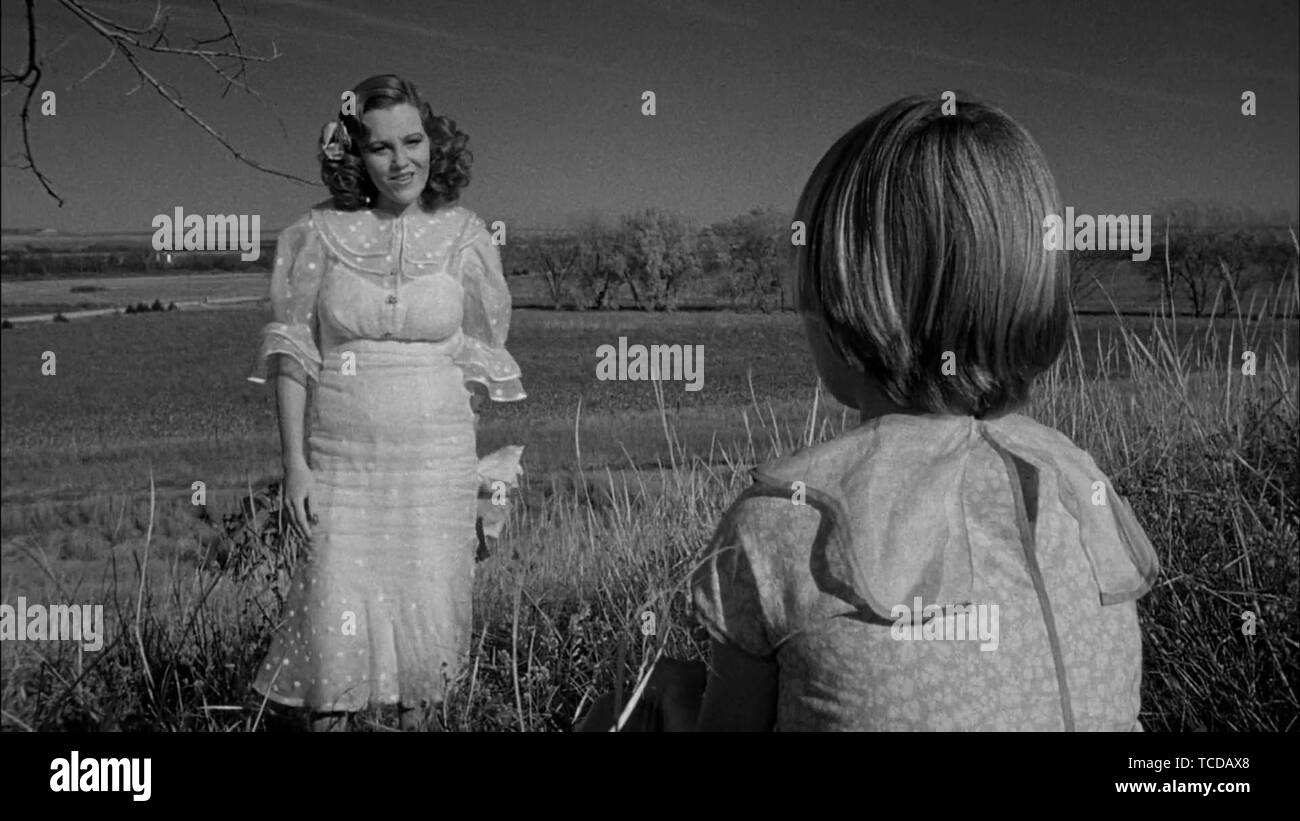 Los Angeles.CA.USA. Madeline Kahn and Tatum O'Neal in ©Paramount - The ...