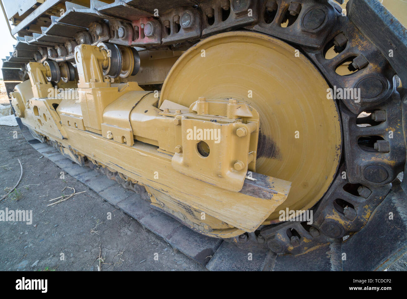 Continuous track hi-res stock photography and images - Alamy