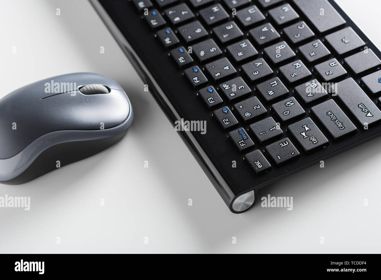 keyboard and mouse on the table Stock Photo - Alamy