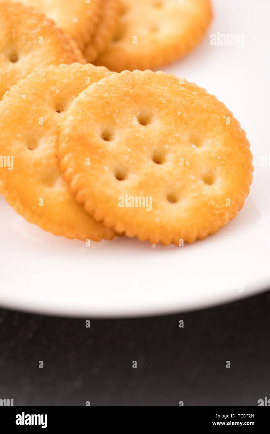 pile of round crackers Stock Photo - Alamy