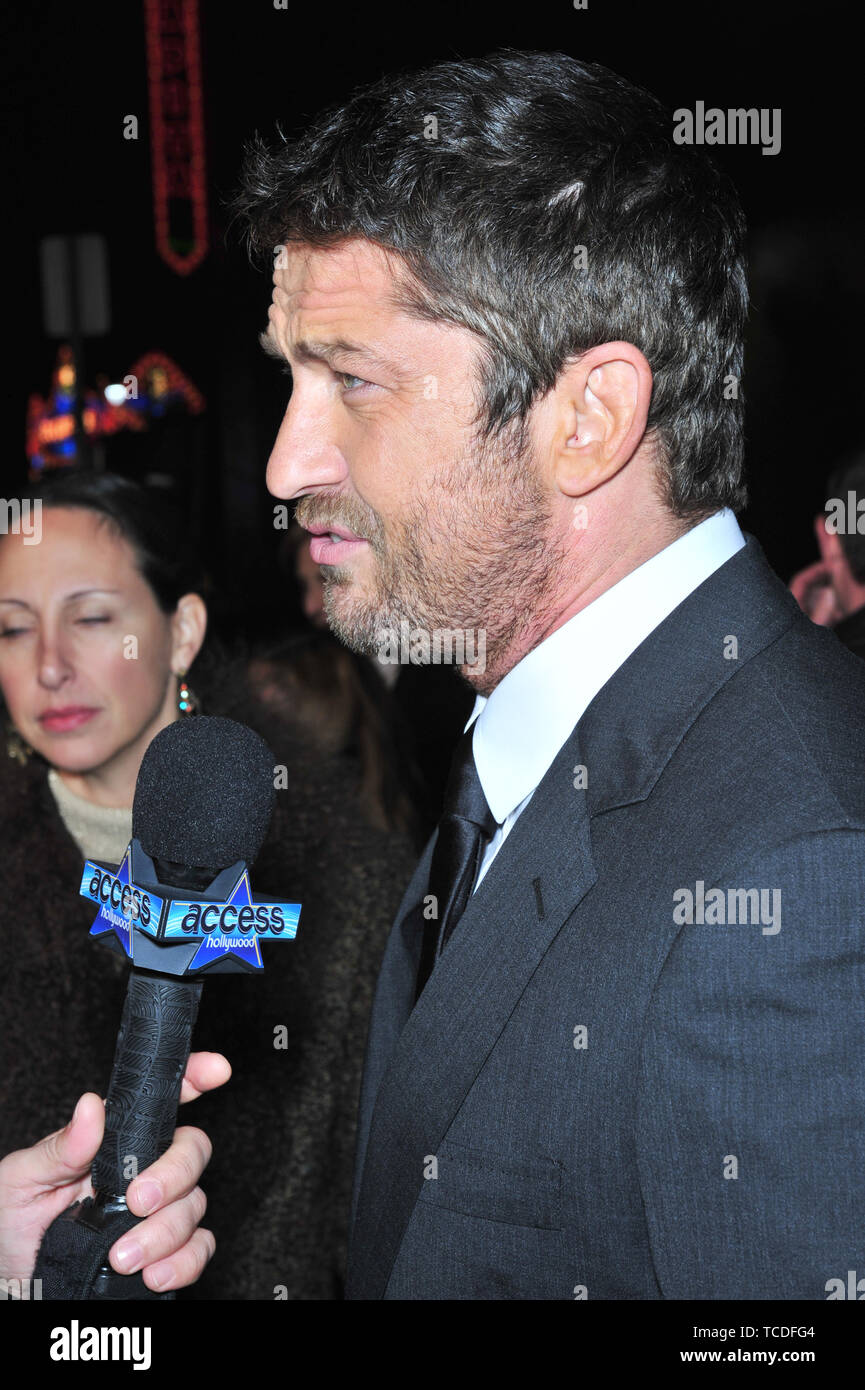 LOS ANGELES, CA. December 09, 2007: Gerard Butler at the world premiere ...