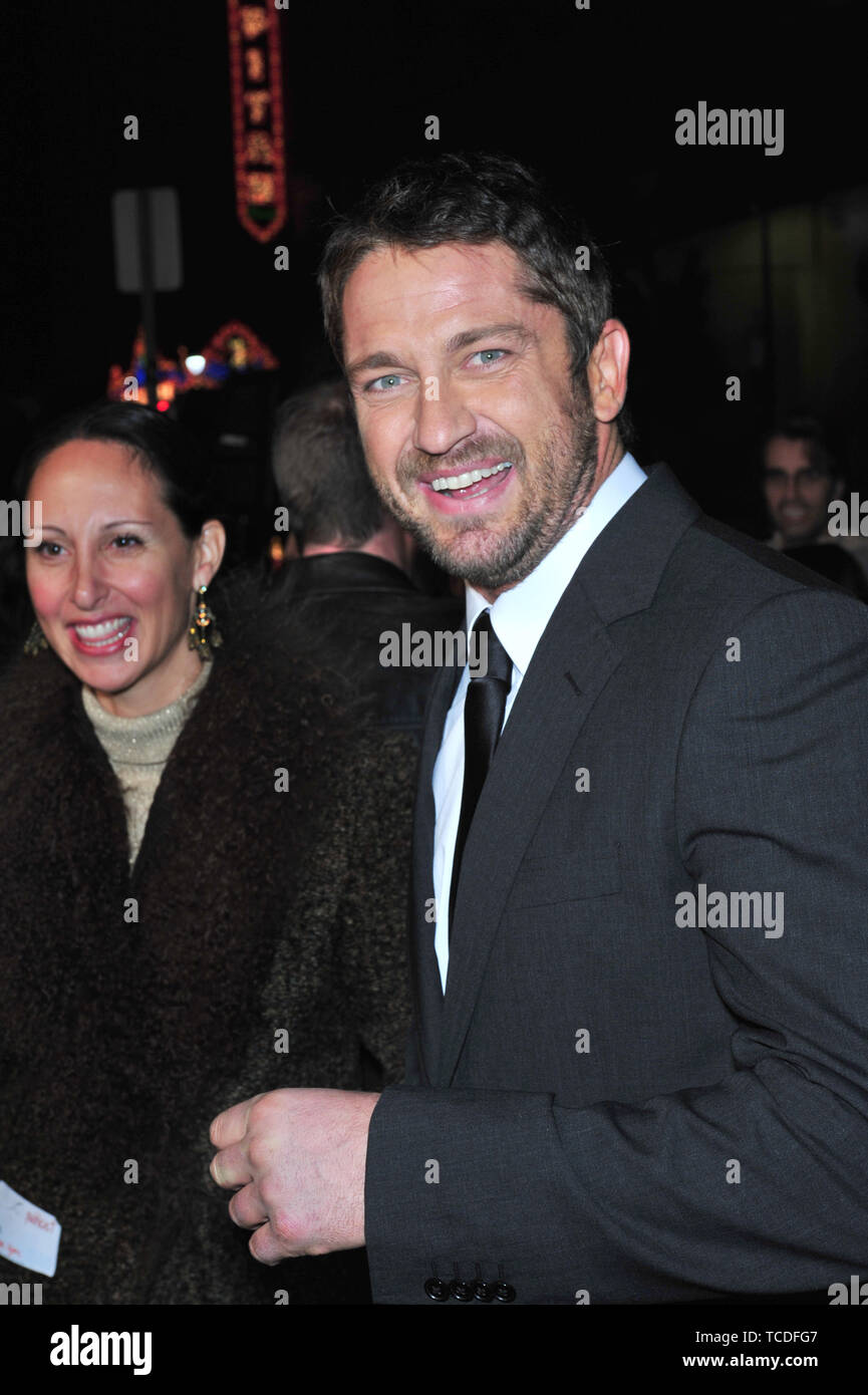 LOS ANGELES, CA. December 09, 2007: Gerard Butler at the world premiere ...