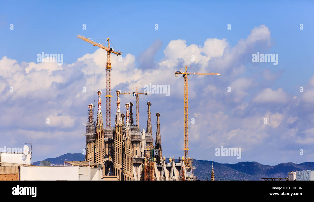 The three cranes architecture hi-res stock photography and images - Alamy