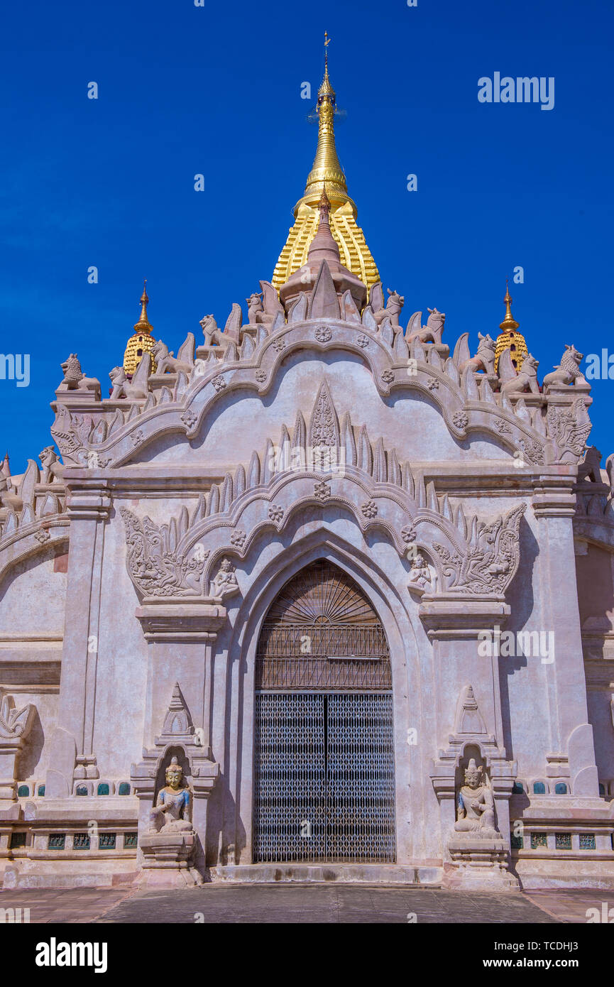 The Ananda Temple in Bagan Myanmar Stock Photo - Alamy