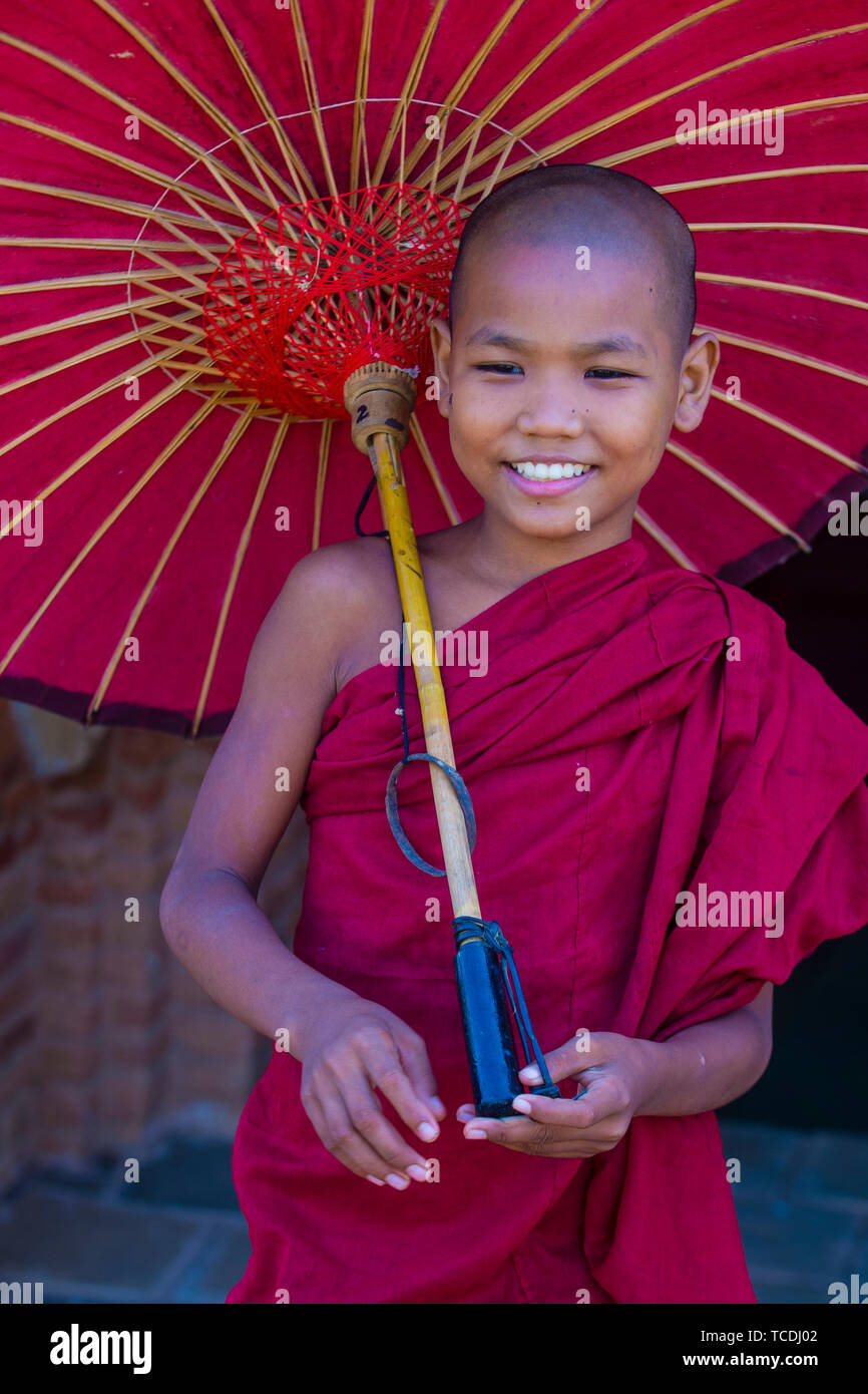 Novice monk in bagan Myanmar Stock Photo - Alamy