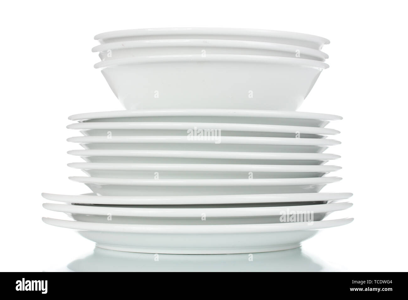 Stack plates bowls in restaurant hi-res stock photography and images ...