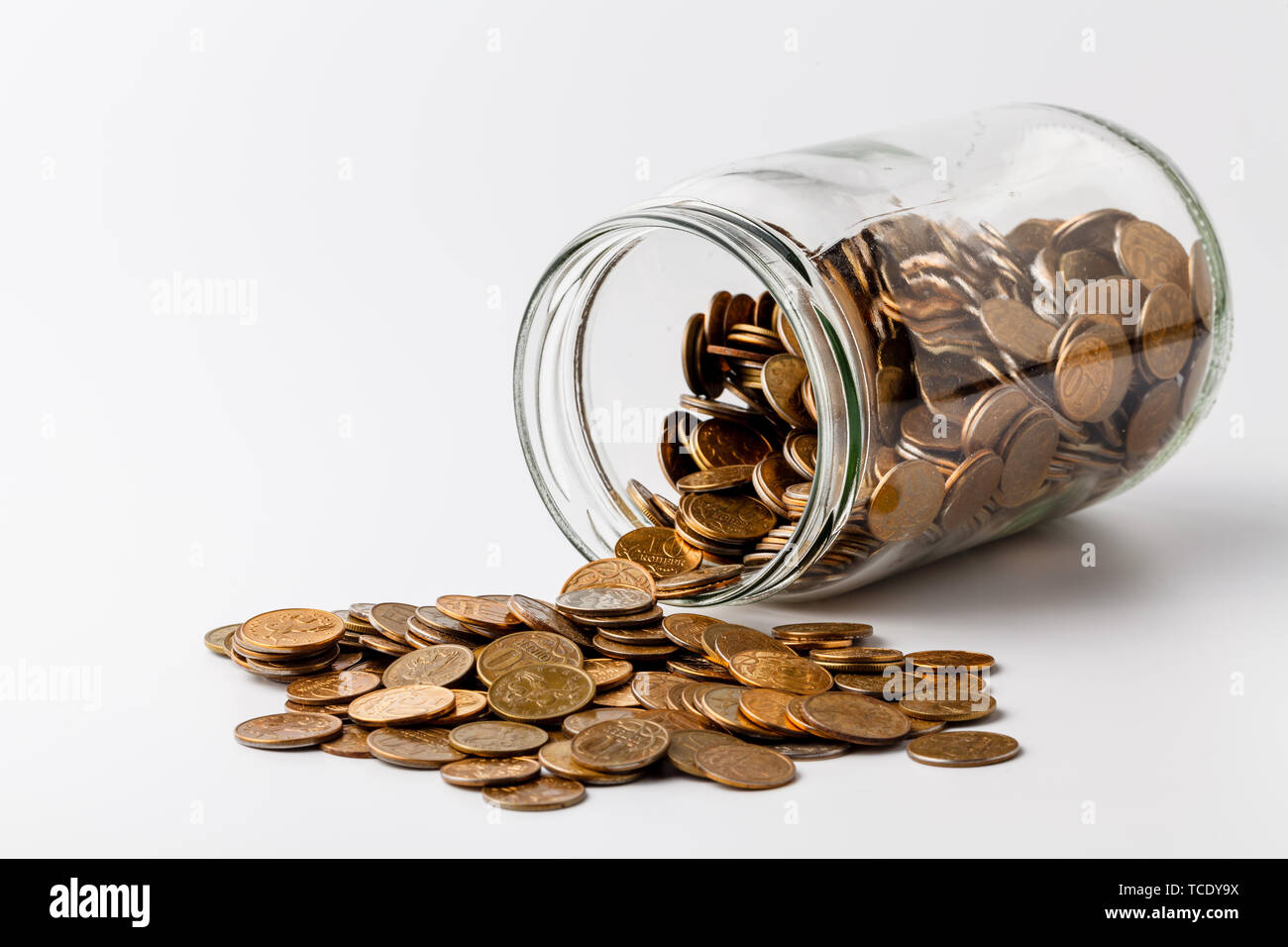 Pouring gold coins hi-res stock photography and images - Alamy