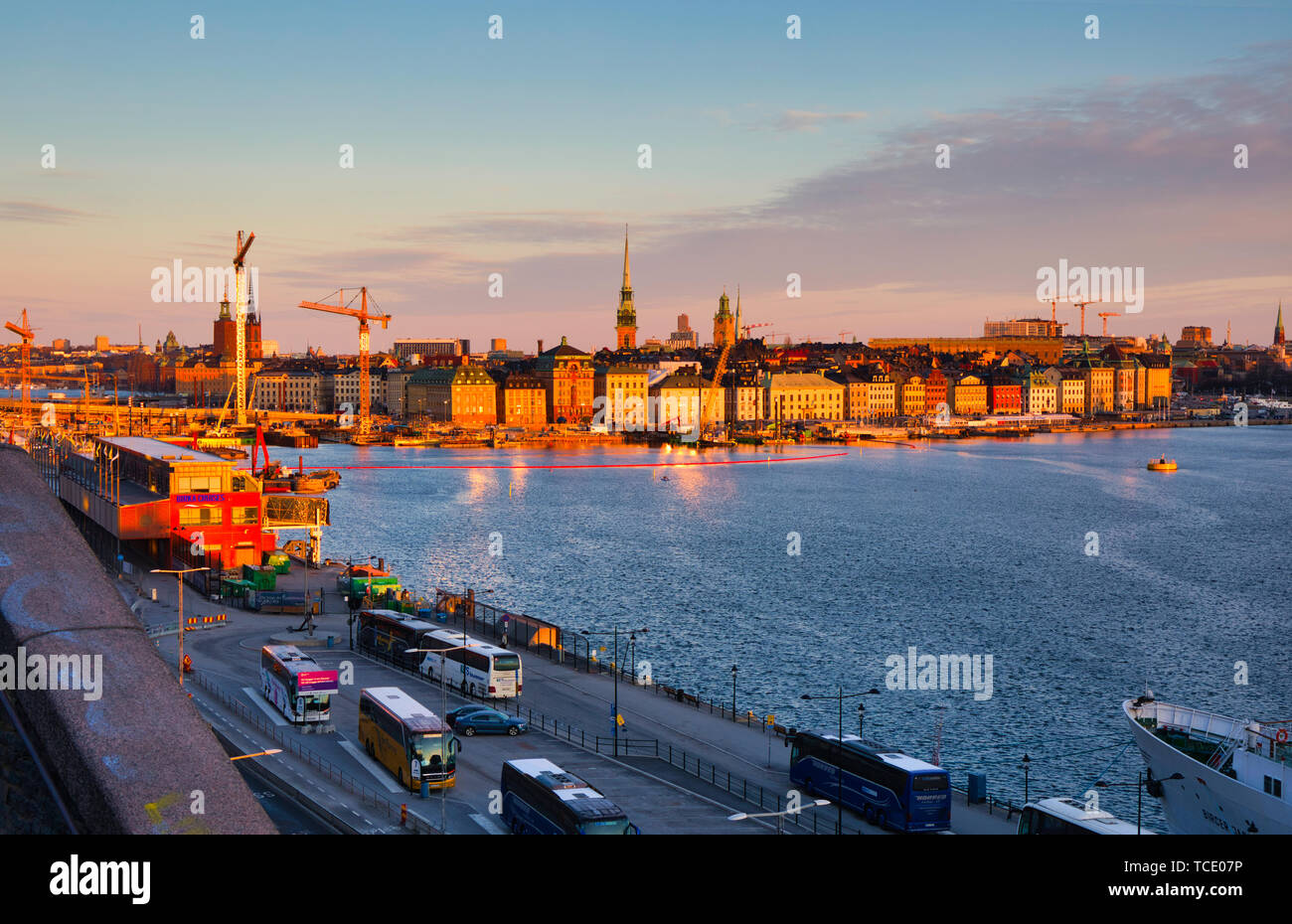 Sunrise panorama taken from Sodermalm with golden hour light on Gamla ...
