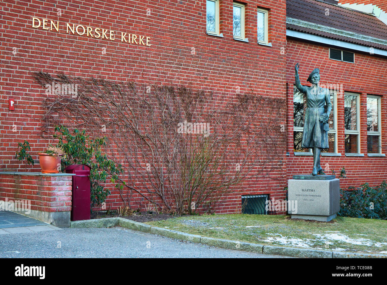 Sculpture of crown princess martha hi-res stock photography and images ...