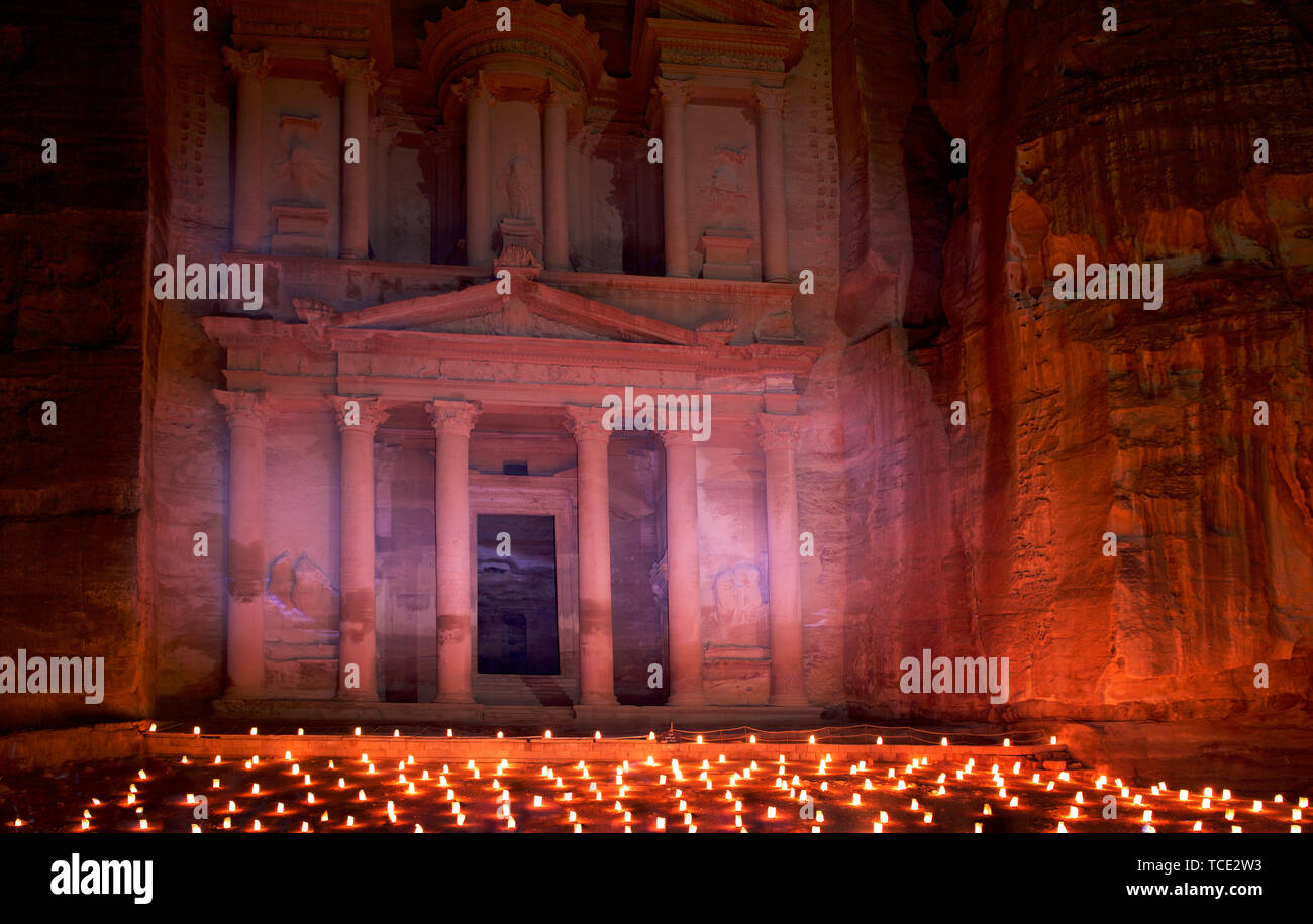 The Treasury, Petra, Jordan Stock Photo - Alamy