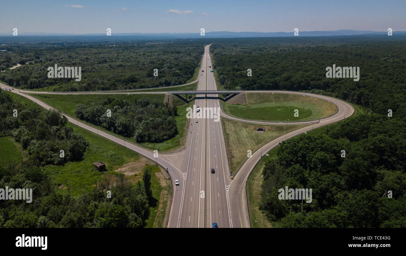 Aerial view of highway cloverleaf interchange seen from above Stock ...