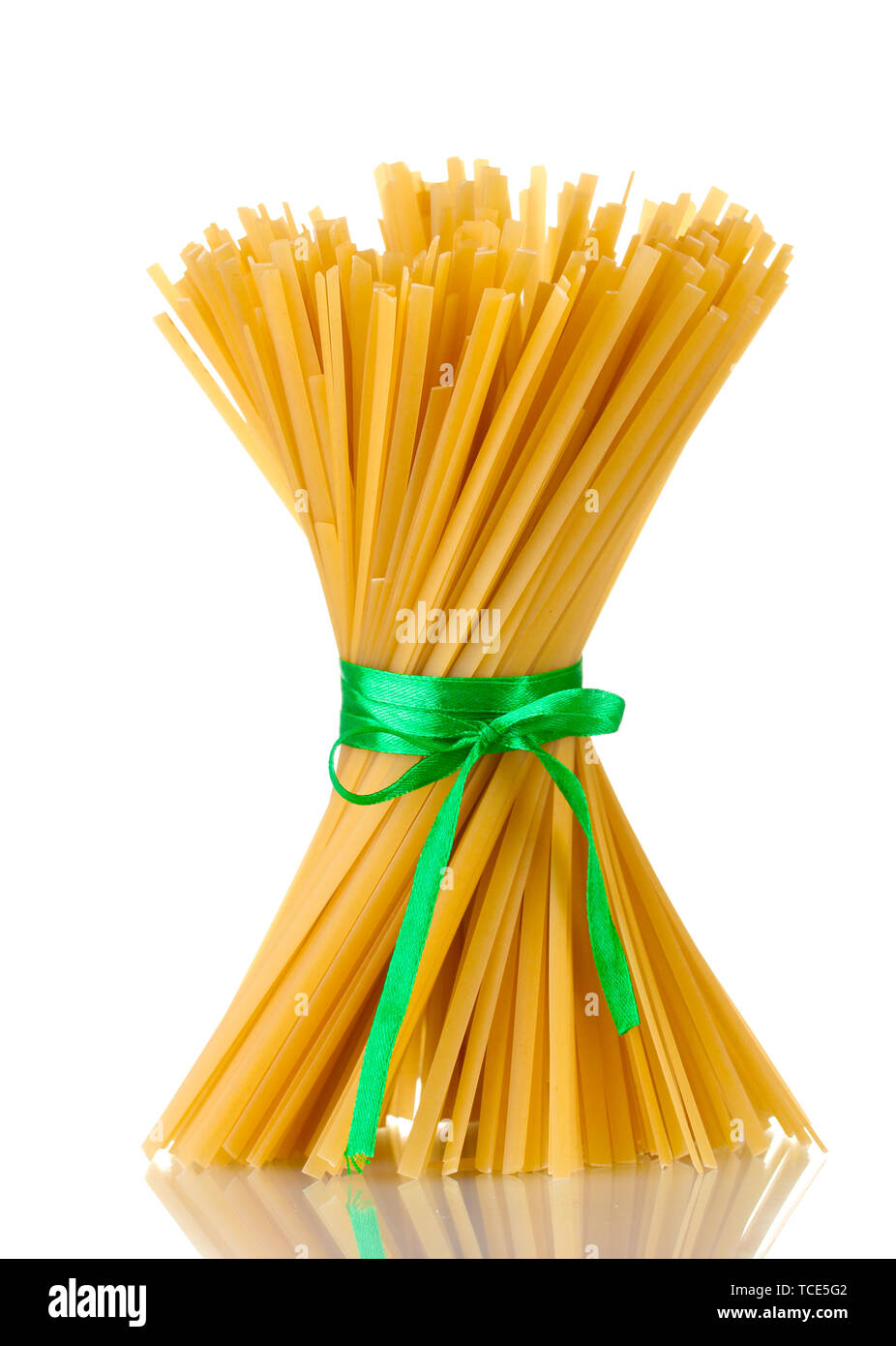 Bunch of spaghetti with ribbon isolated on white Stock Photo - Alamy