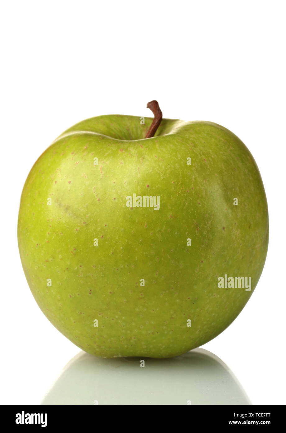 ripe green apple isolated on white Stock Photo - Alamy