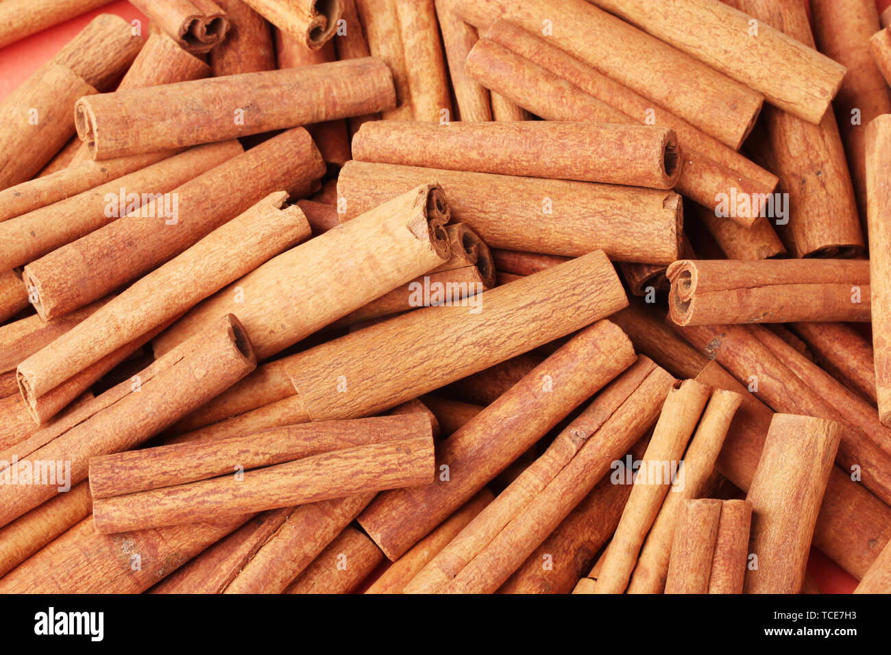 Cinnamon sticks closeup Stock Photo - Alamy