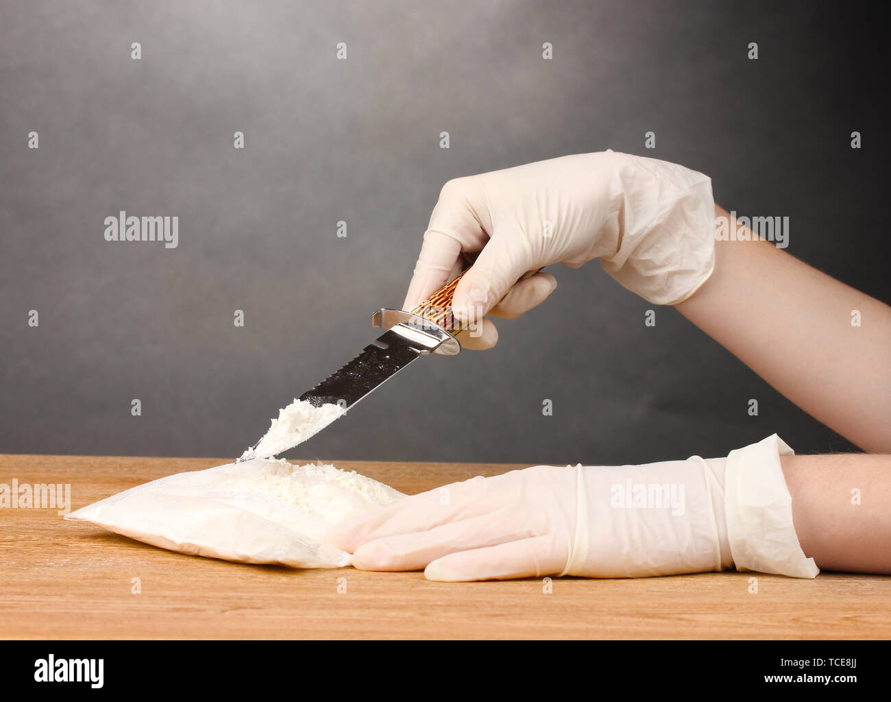 Cocaine packet smuggling hi-res stock photography and images - Alamy