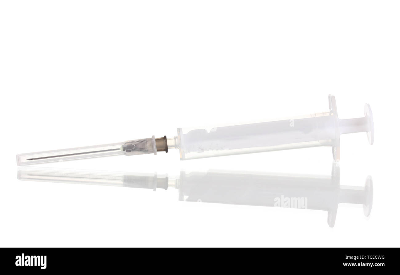 Syringe isolated on white Stock Photo - Alamy