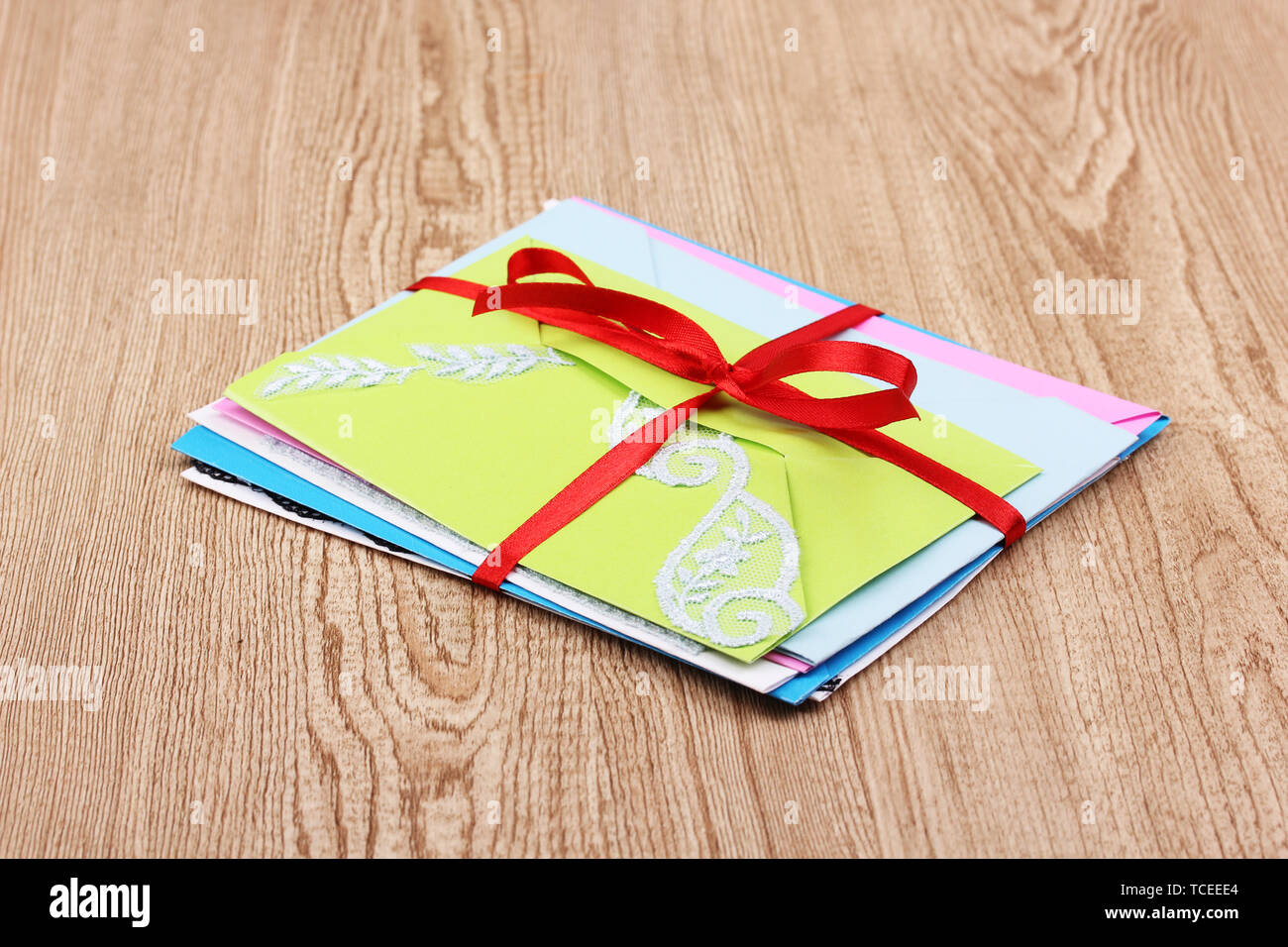 Stack of envelopes ribbon hi-res stock photography and images - Alamy
