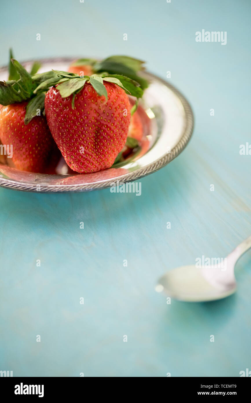 Silver strawberry hi-res stock photography and images - Alamy