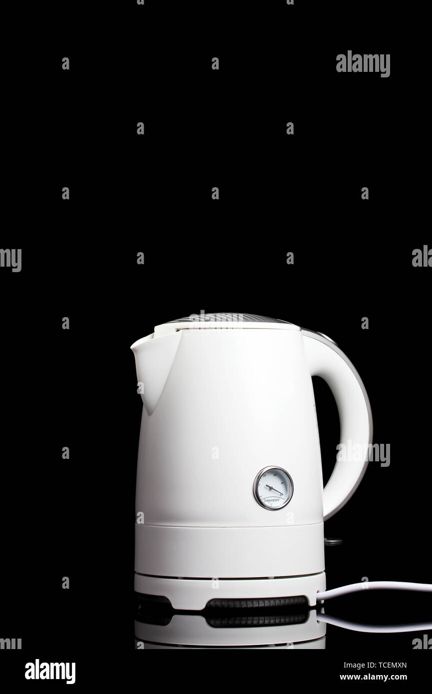 Electric kettle black color hi-res stock photography and images - Alamy