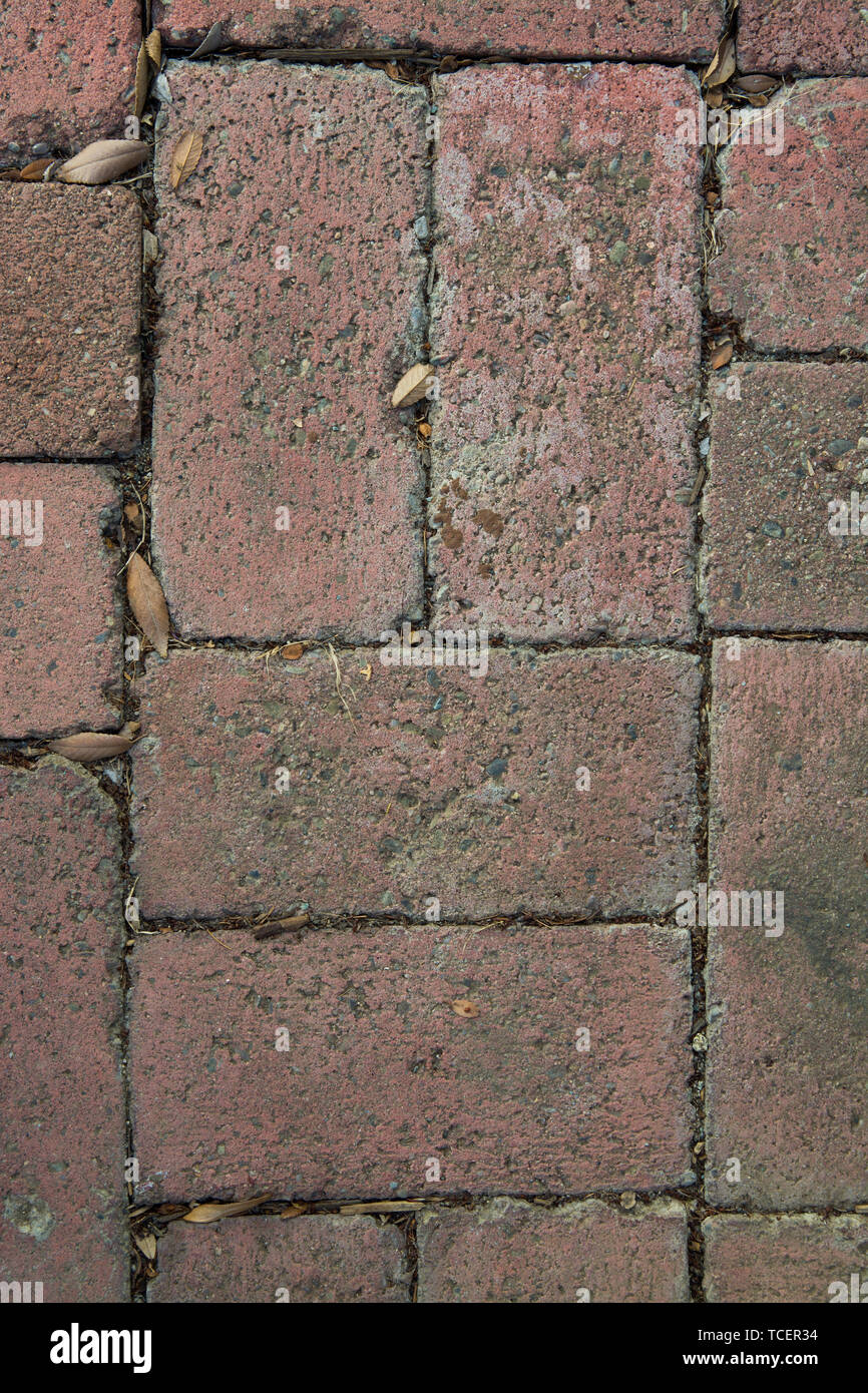 Red brick path hi-res stock photography and images - Alamy