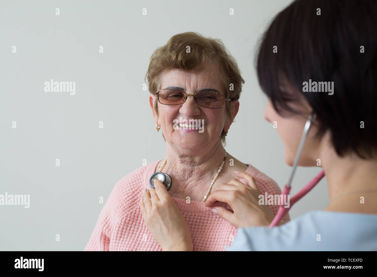 Elderly female patient hi-res stock photography and images - Alamy
