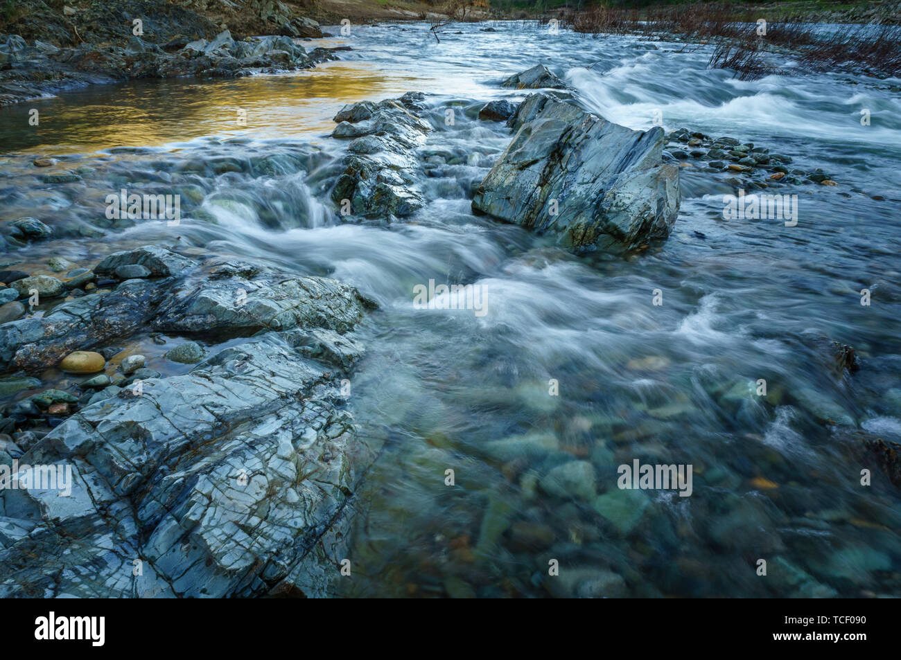 cosumnes river rushing rapids Stock Photo - Alamy