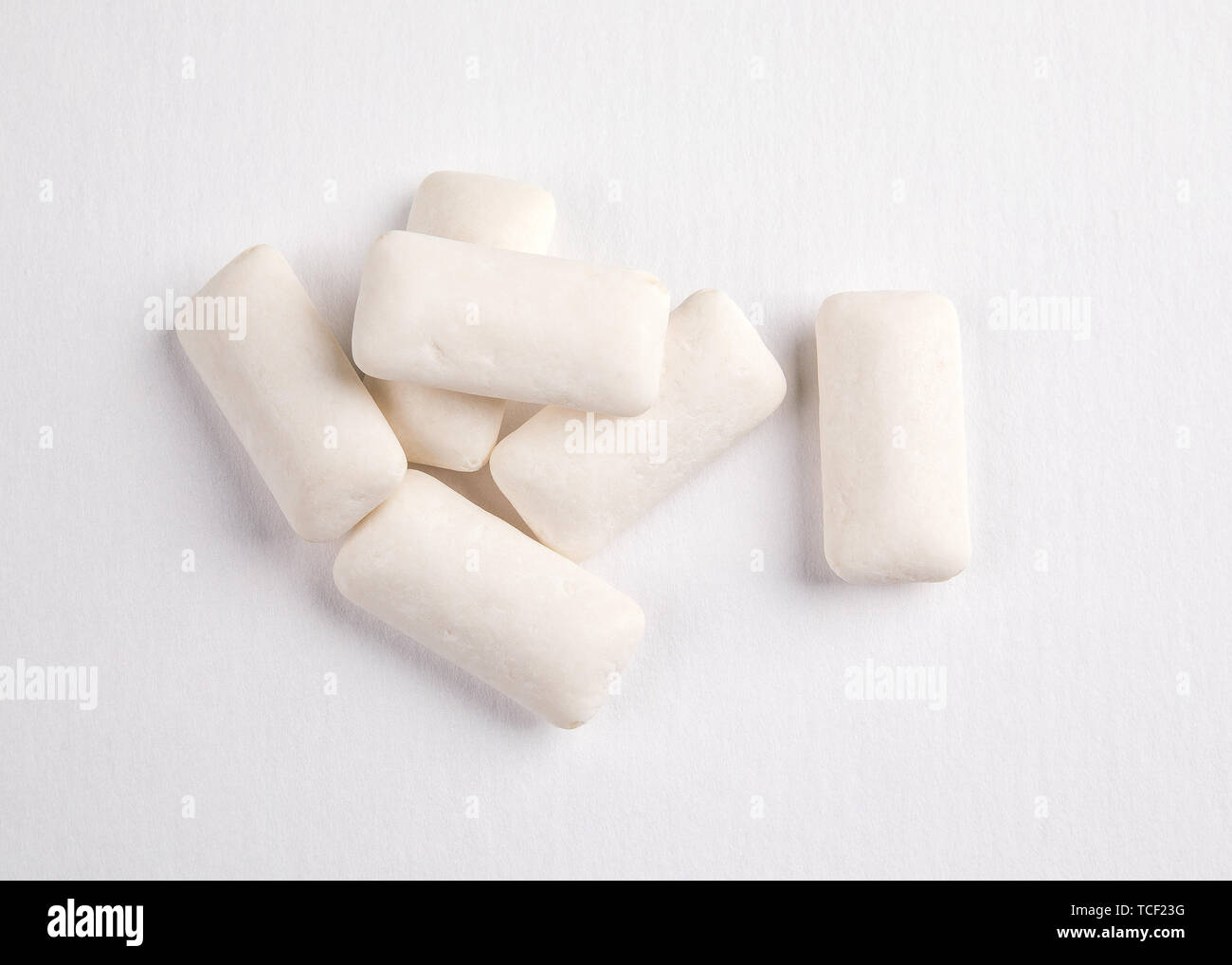 Chewing gum cleaning hi-res stock photography and images - Alamy