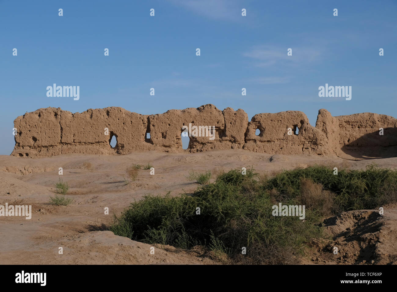 Qala old fortress karakalpakstan uzbekistan hi-res stock photography ...