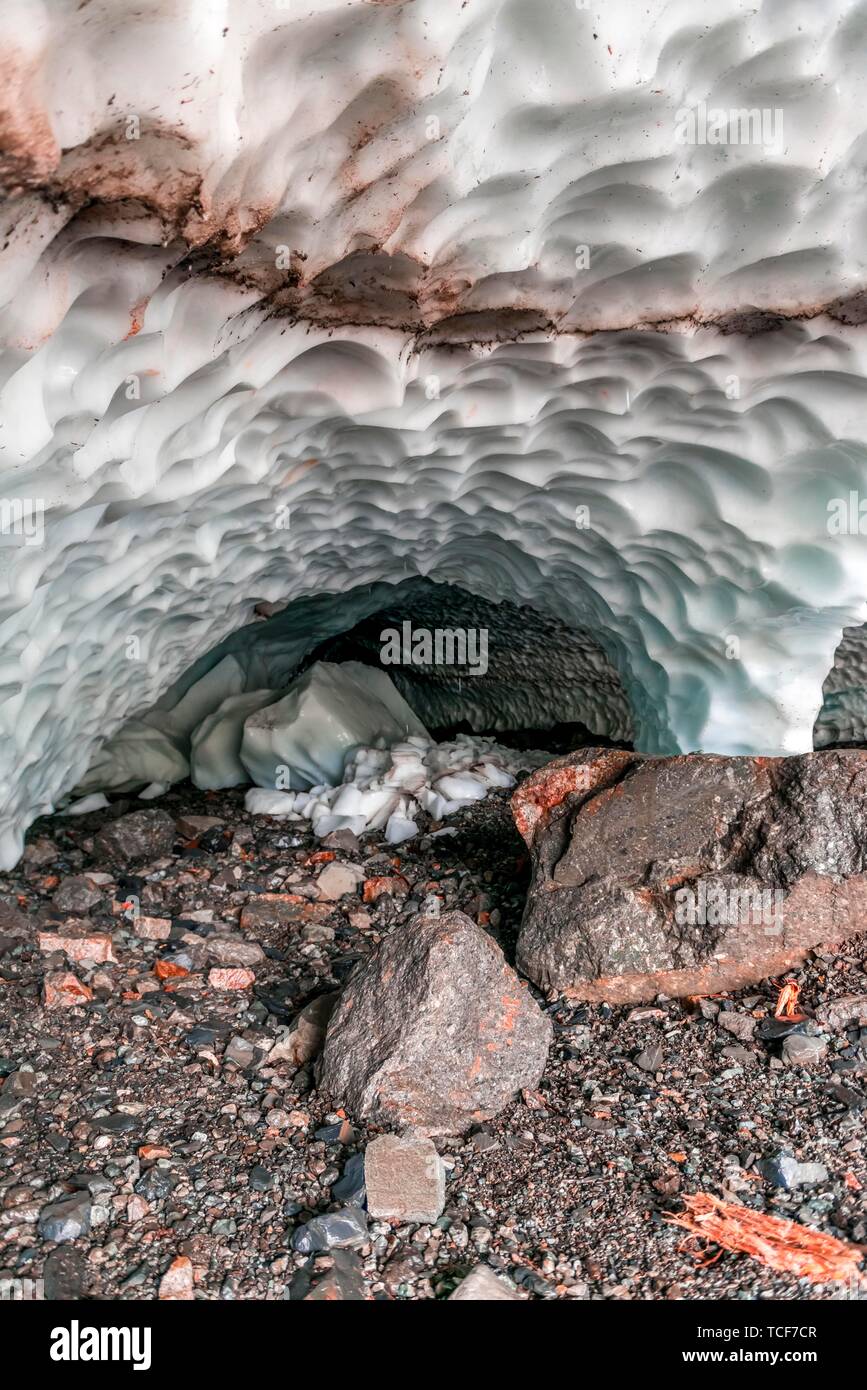 Ice Caves In The Usa