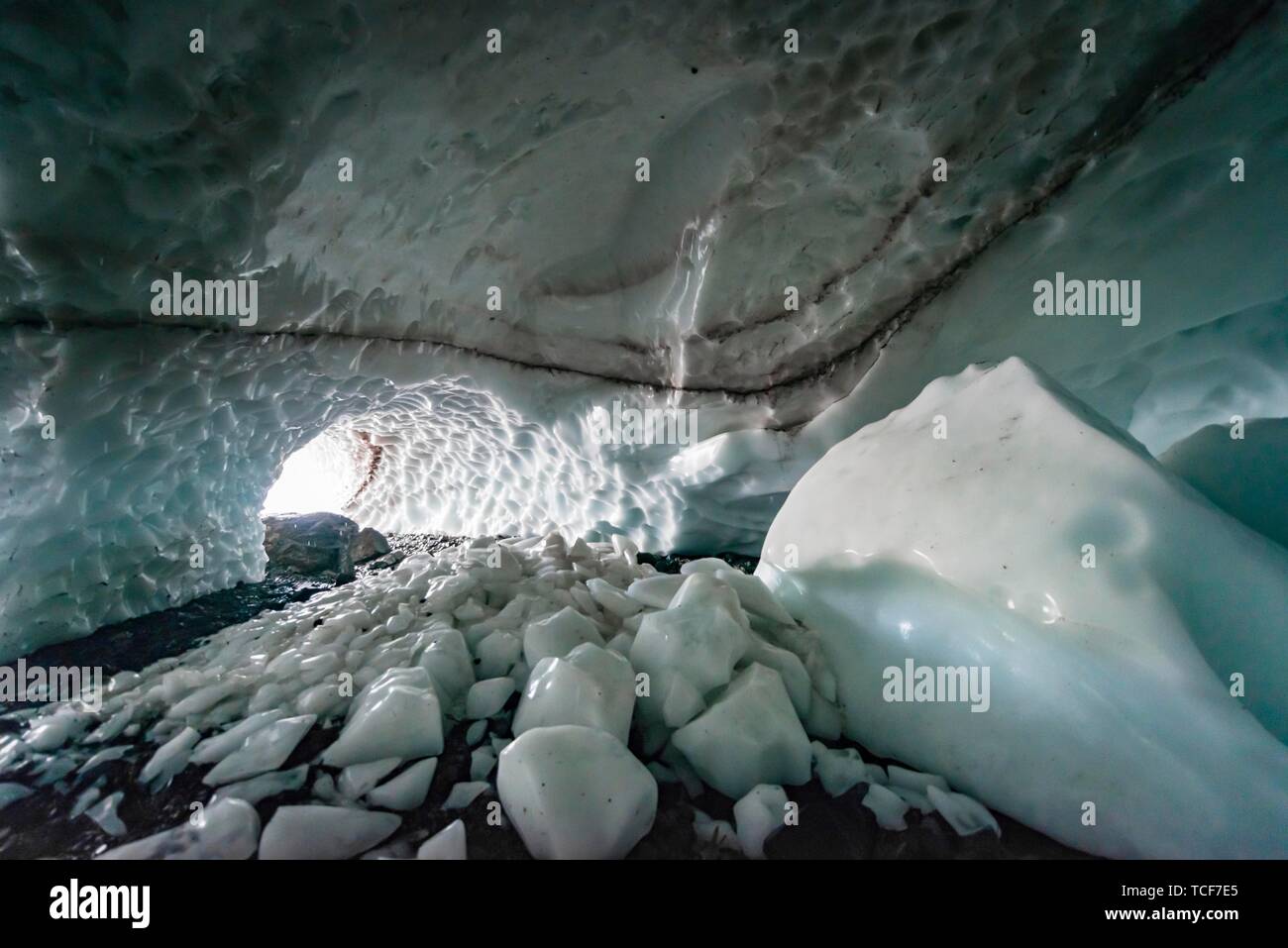 Ice Caves In The Usa