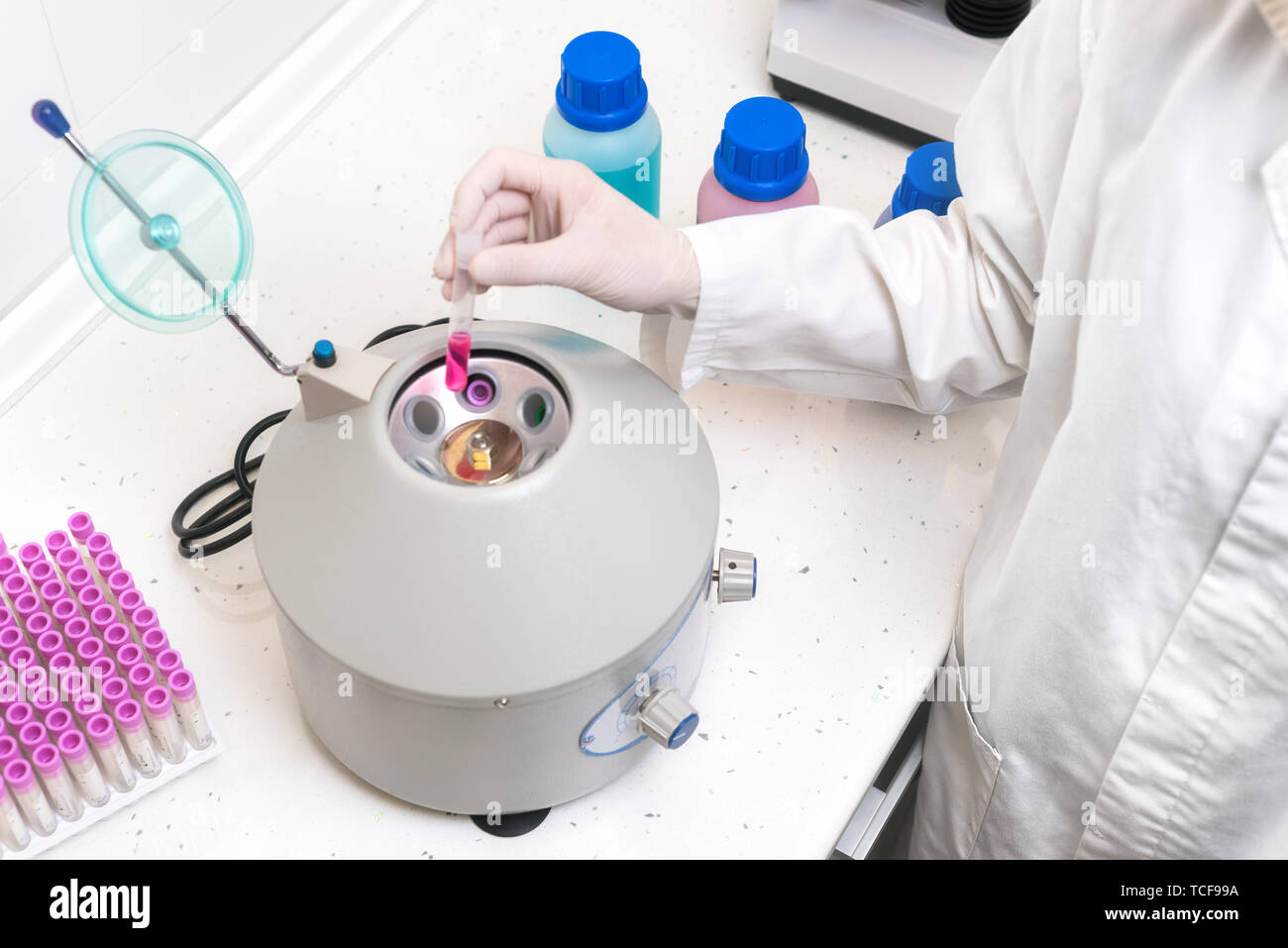 Centrifuge Laboratory Apparatus