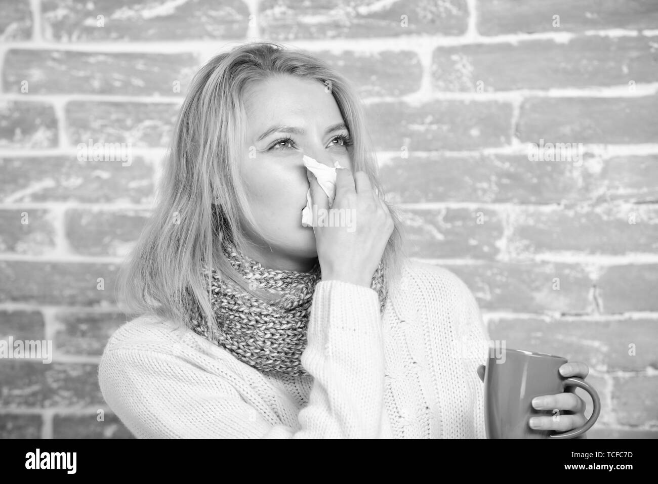 Runny nose and other symptoms of cold. Drinking plenty fluid important ...