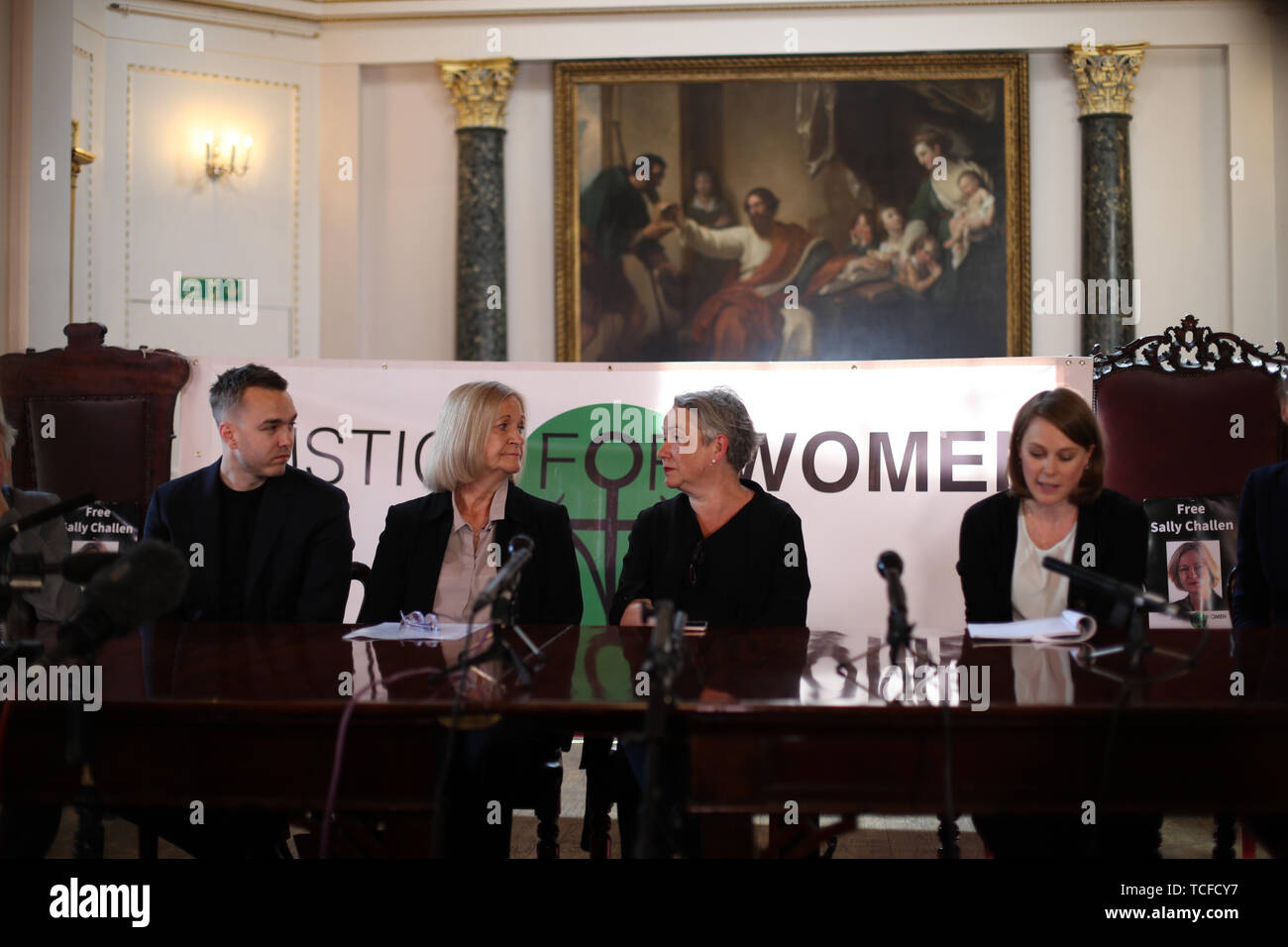 Sally Challen, flanked by her son David, during a press conference in ...