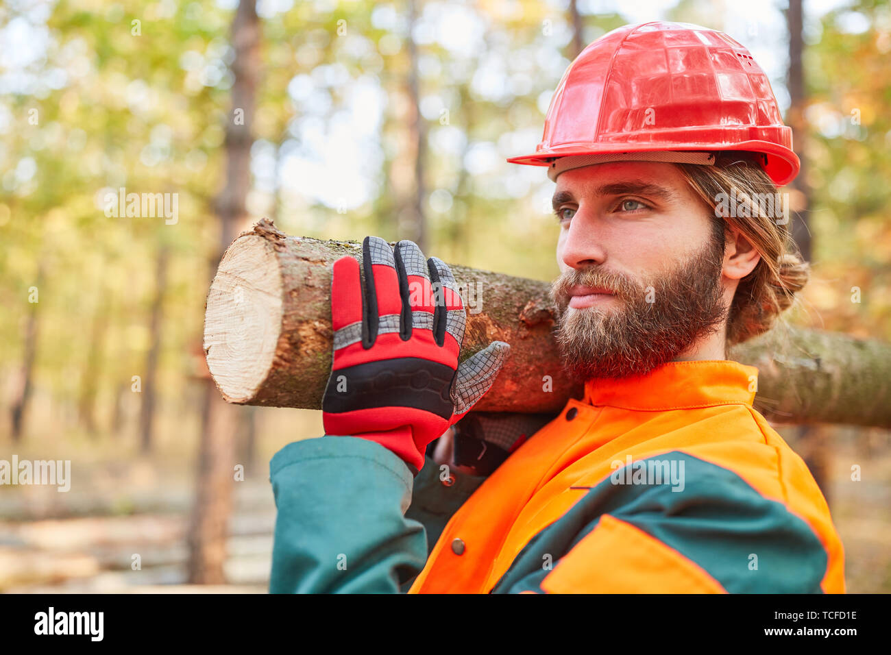 Training intern hi-res stock photography and images - Alamy