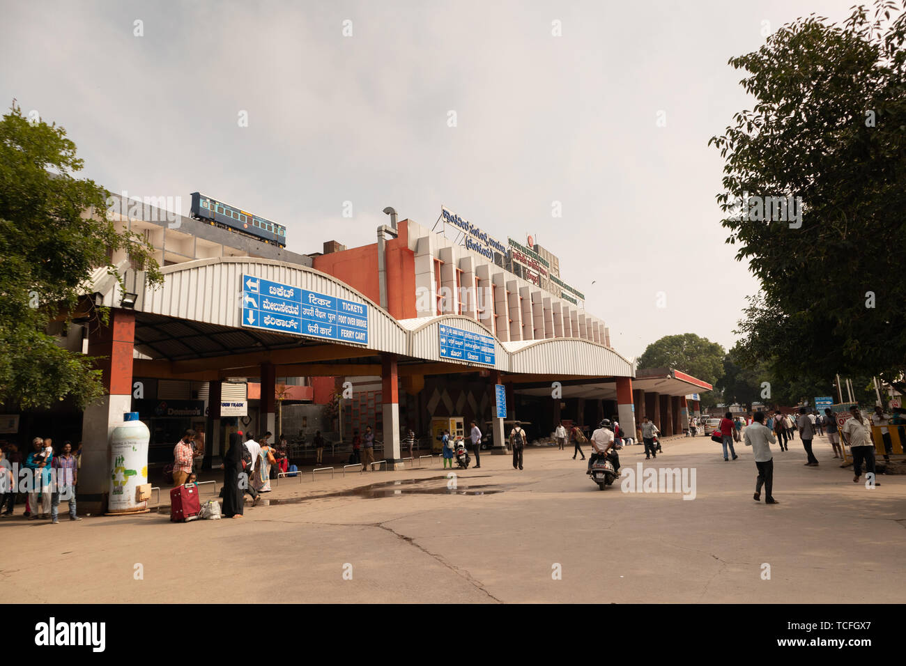 Karnataka railway station hi-res stock photography and images - Alamy
