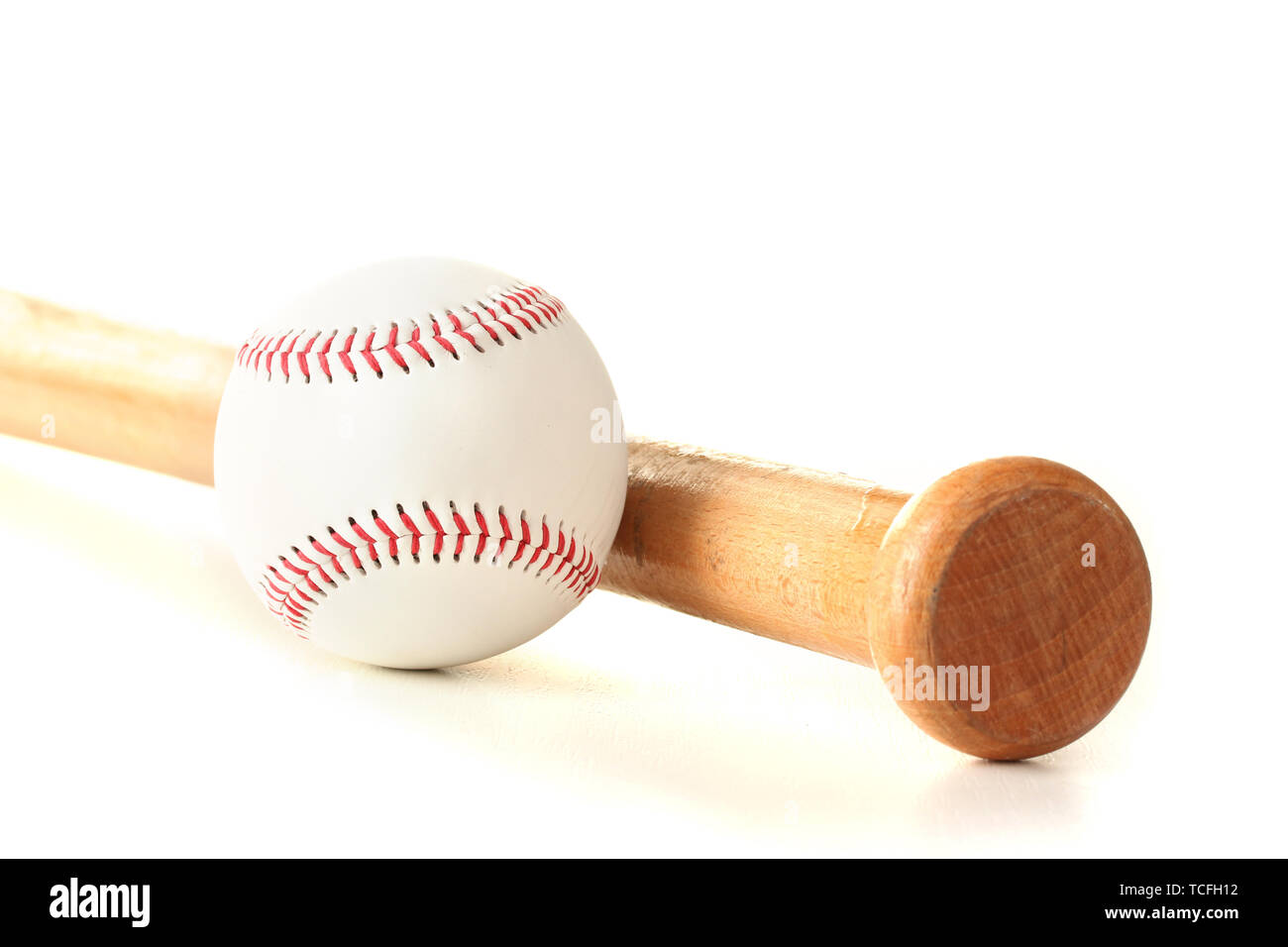 baseball ball and bat isolated on white Stock Photo - Alamy