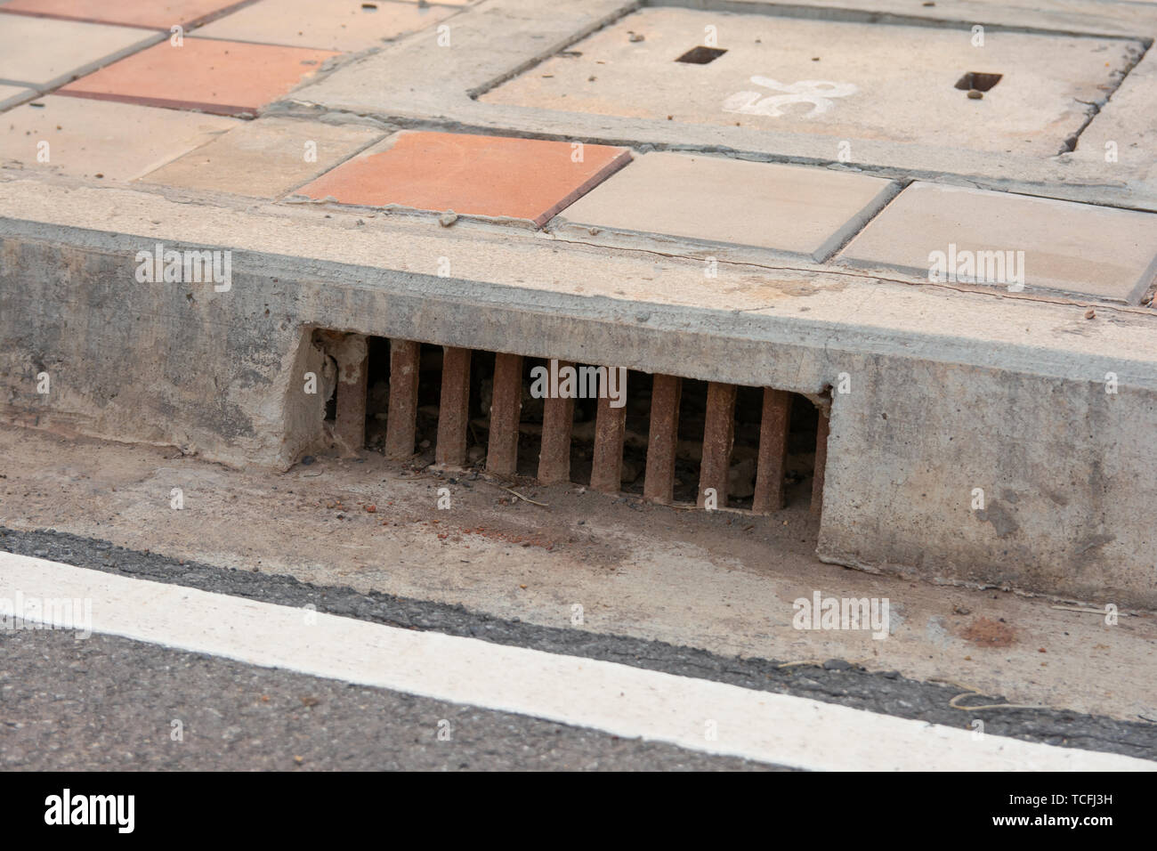 Drain Gutter In The Road High Resolution Stock Photography and Images ...