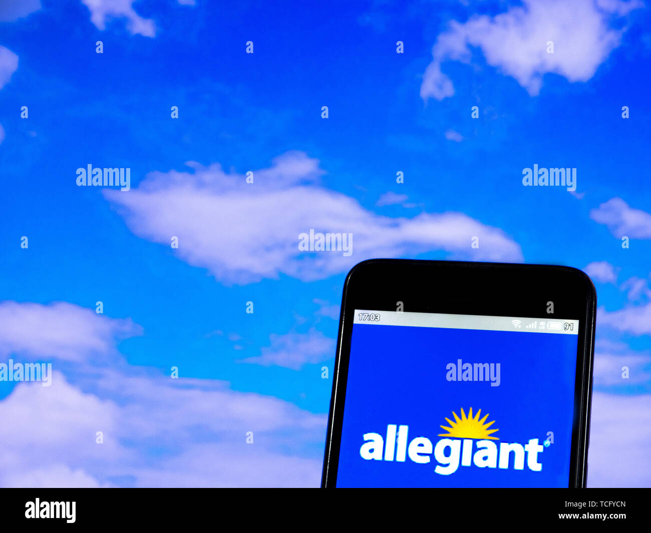Allegiant logo hi-res stock photography and images - Alamy