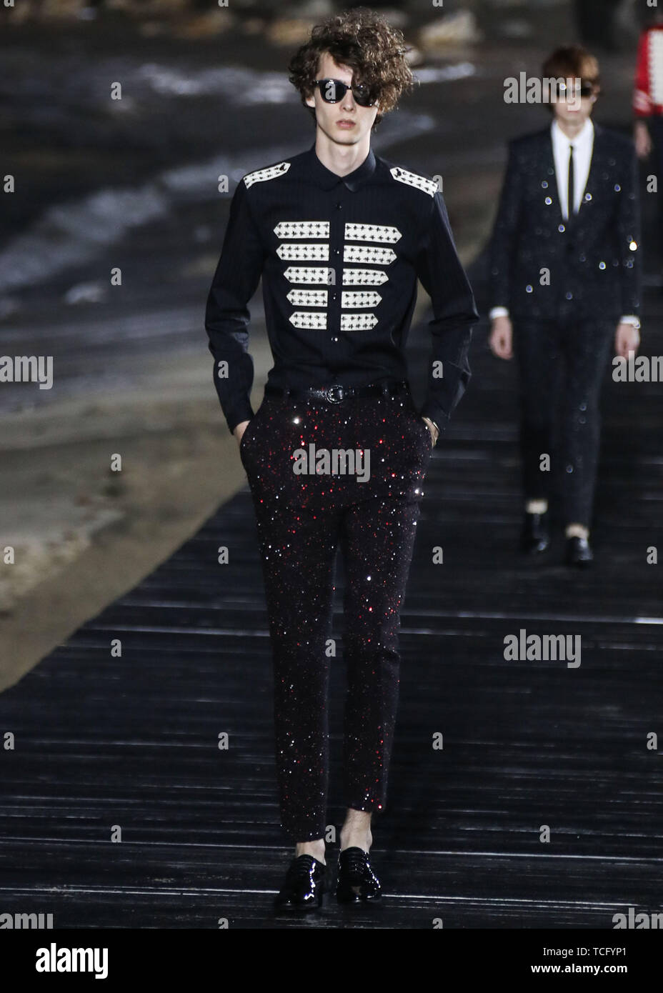 Ysl catwalk hi-res stock photography and images - Alamy