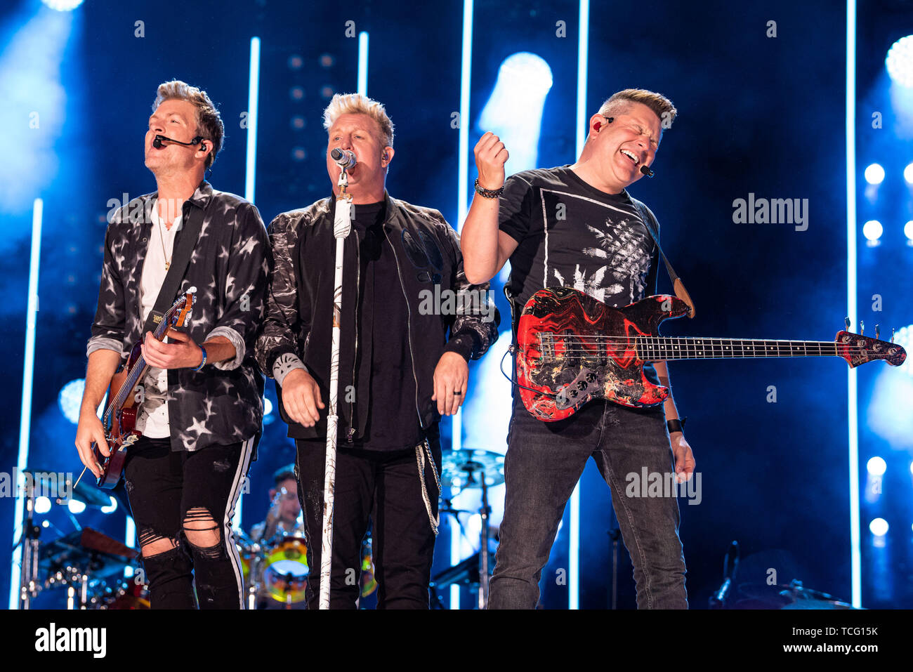 NASHVILLE, TENNESSEE - JUNE 06: Gary LeVox, Jay DeMarcus and Joe Don ...