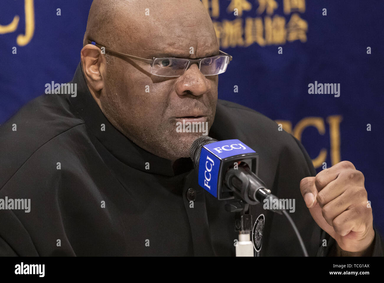 Bob sapp hi-res stock photography and images - Alamy