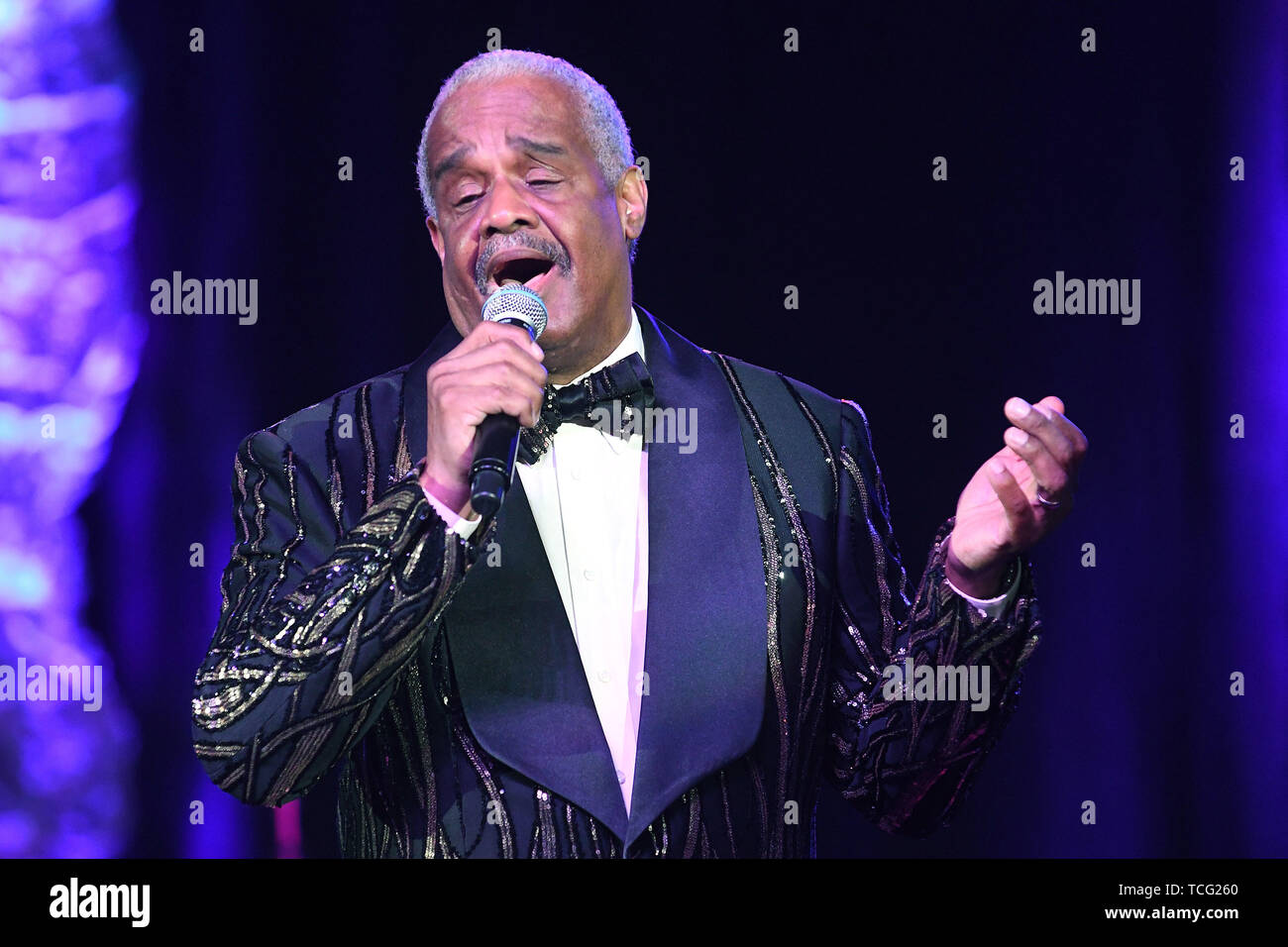 The stylistics hi-res stock photography and images - Alamy