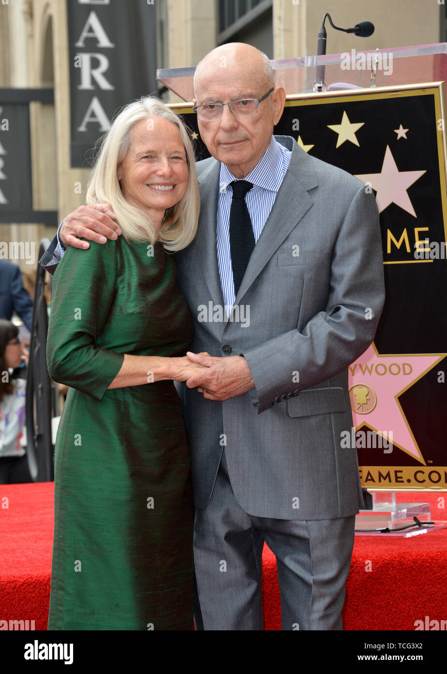 Los Angeles, USA. 07th June, 2019. Alan Arkin & Suzanne Newlander Arkin ...