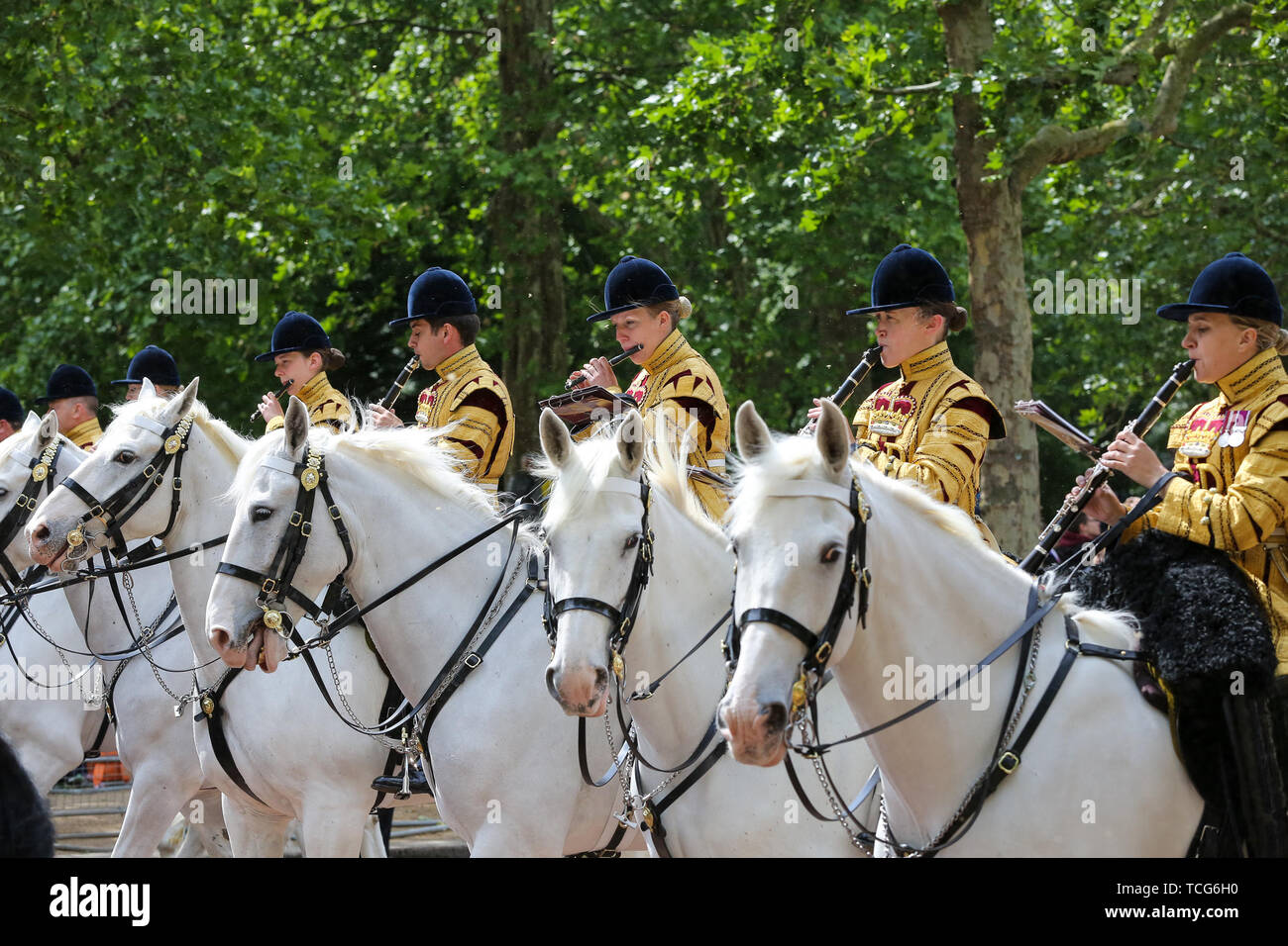 The Mall. London, UK. 8 Jun 2019. - Coldstream Guards marching to Horse ...