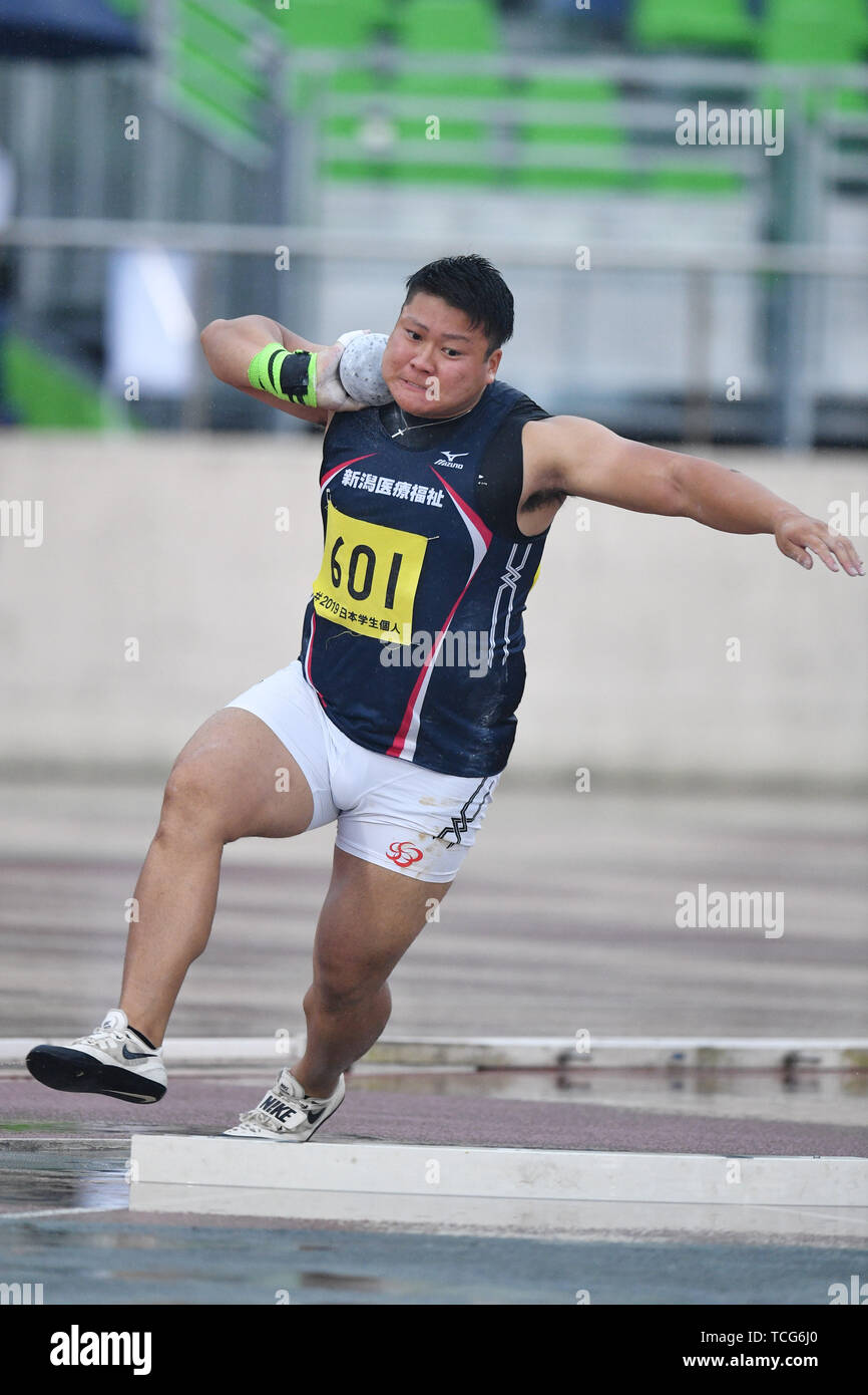 Shonan BMW Stadium Hiratsuka, Kanagawa, Japan. 7th June, 2019. Tomoki ...