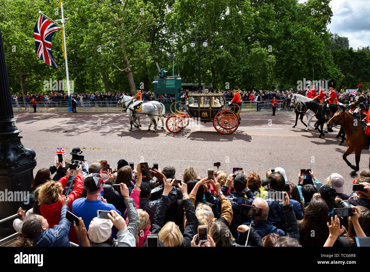 The Mall, London, UK. 8th June 2019. Trooping the Colour parade to mark ...